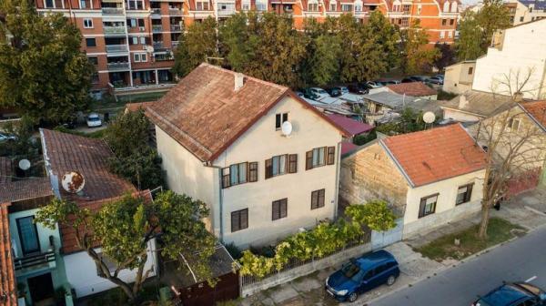 Kuća na prodaju, 119m2, 318.300€