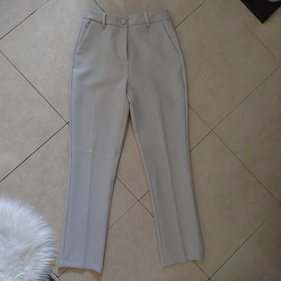 Poslovne pantalone