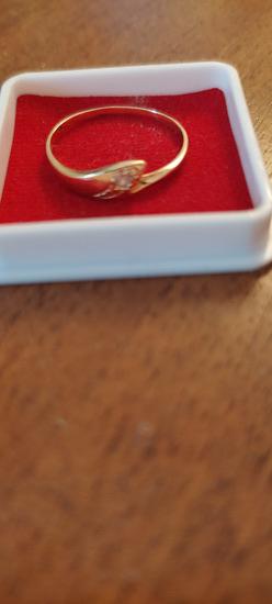Zlatan prsten 585