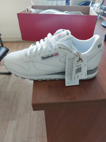 Reebok patike classic NOVO!