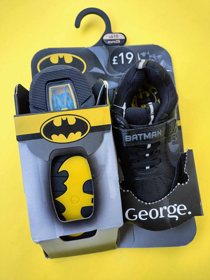 Nove George Batman patike vel 28