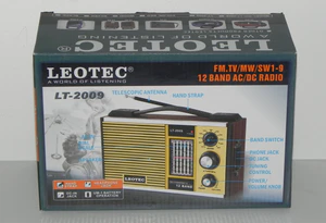 RADIO LEOTEC NA STRUJU ILI BATERIJE