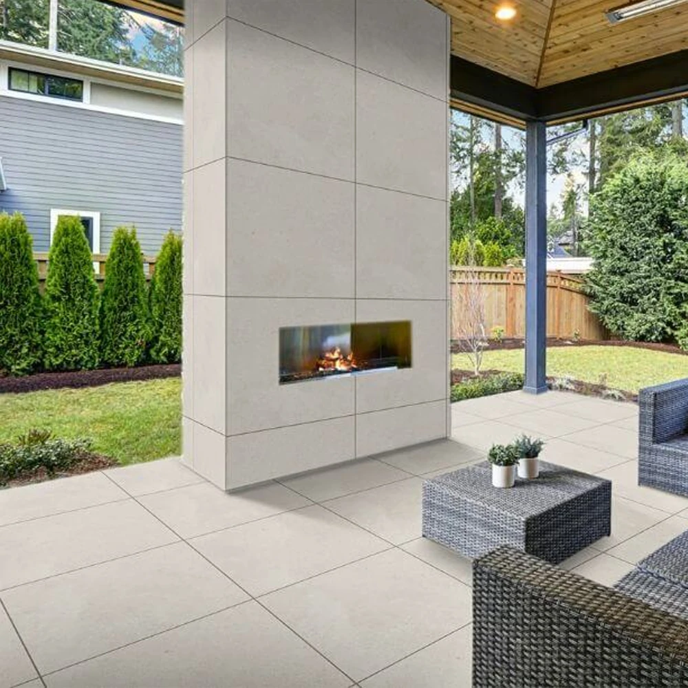 GRAND White rett 60×60