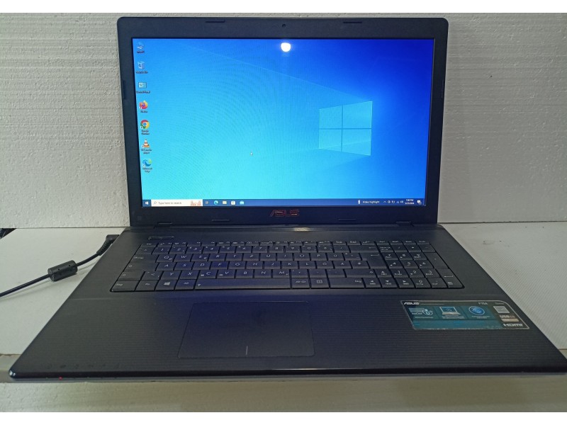 Asus F75A 6gb DDR3 intel 2,4ghz 200gb