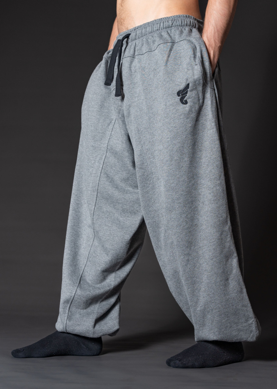 Baggy Motion Pants – Grey