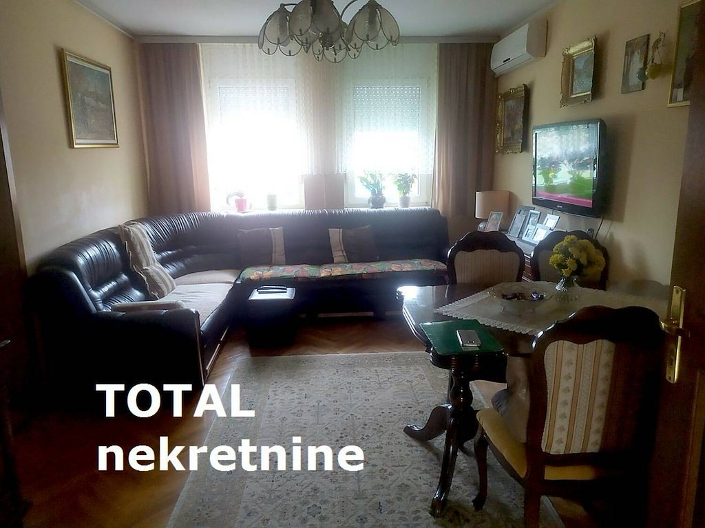 Trosoban stan NOVI SAD, 149350€