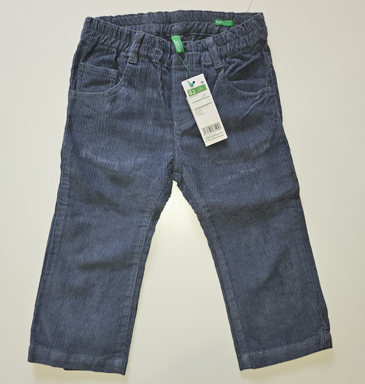 Novo Benetton somot pantalone vel.12-18m %%