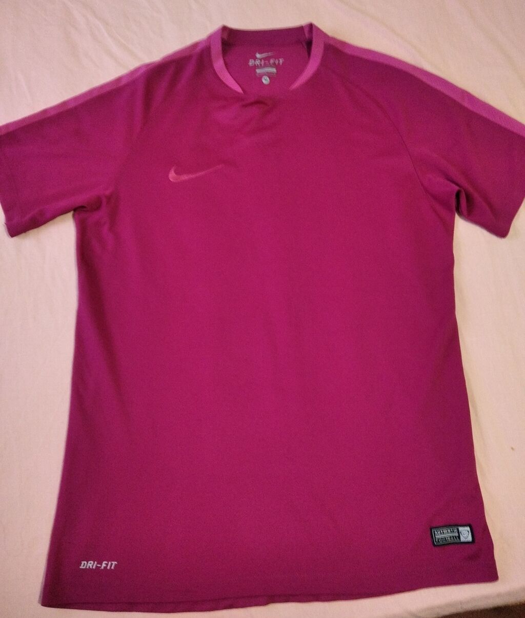 Men's T-shirt Nike, M (EU 38)