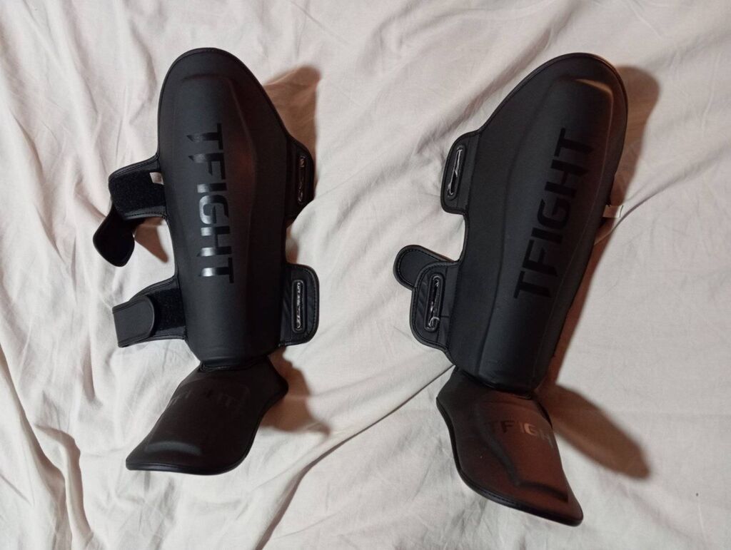 Na prodaju TFIGHT BlackTech štitnici za podkolenice, M, NOVO