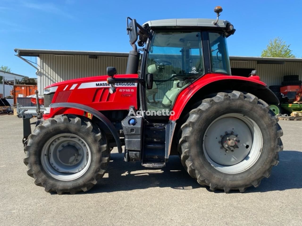 Massey Ferguson MF 6716S Dyna-VT traktor točkaš