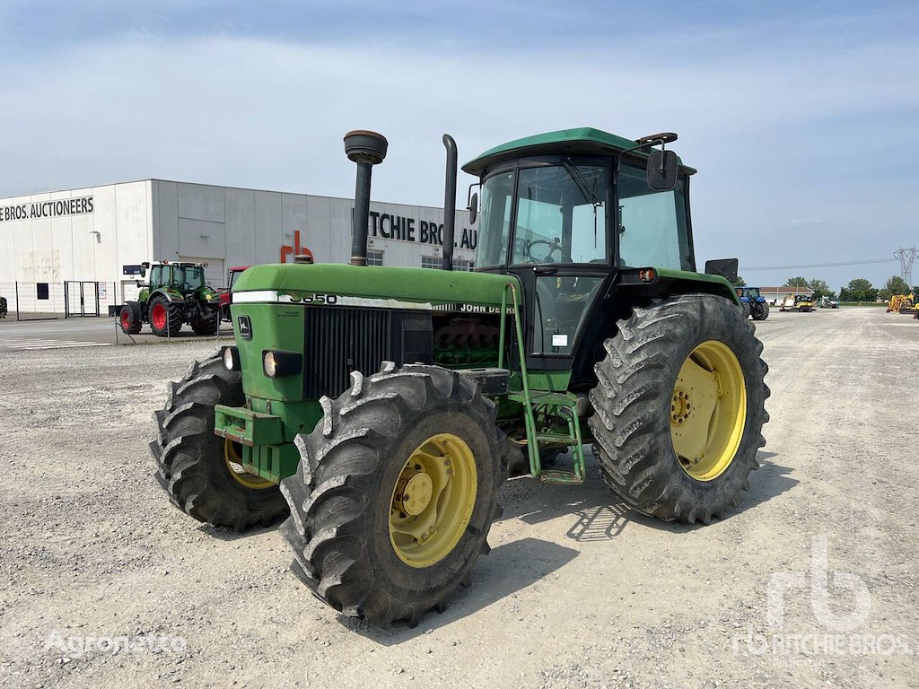 Prodaje se John Deere 3650AS traktor točkaš na aukciji