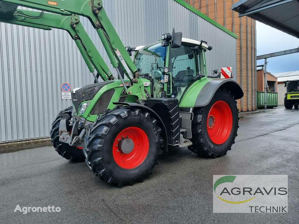 Fendt 718 Vario traktor točkaš