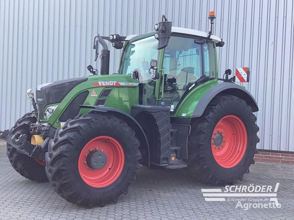 718 VARIO GEN6 PROFI traktor točkaš