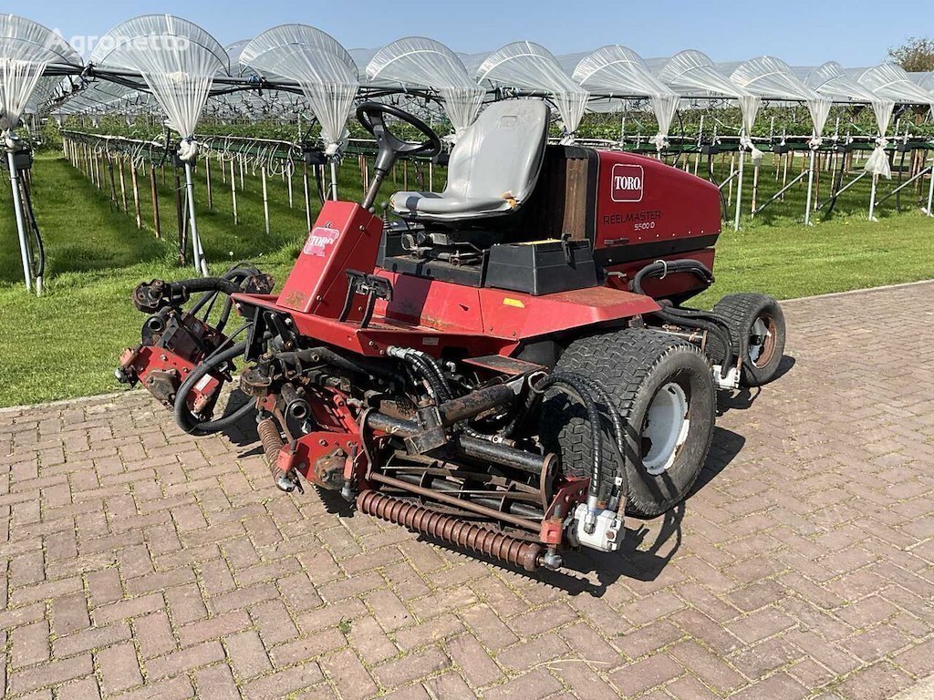 Prodaje se Toro Reelmaster 5500D traktor kosilica na aukciji