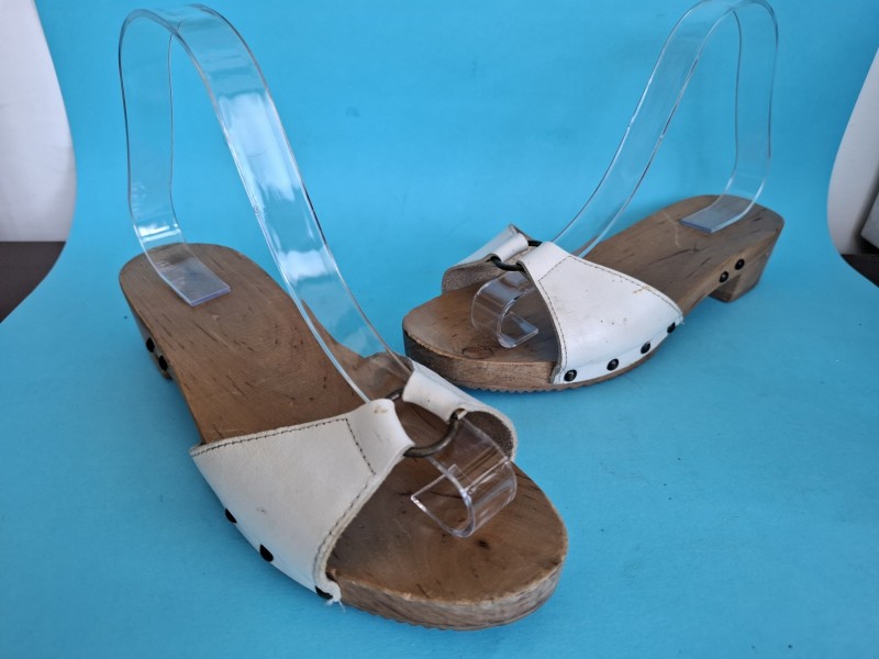 Bele drvene papuče - nanule Made in Italy 39