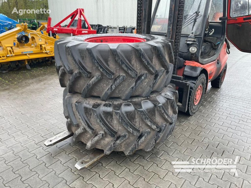 600/70 R30 + IF 710/70 R42 točak