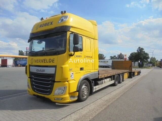 DAF XF 510 FAR 6X2 kamion s ravnom platformom