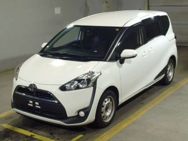 Toyota SIENTA minivan