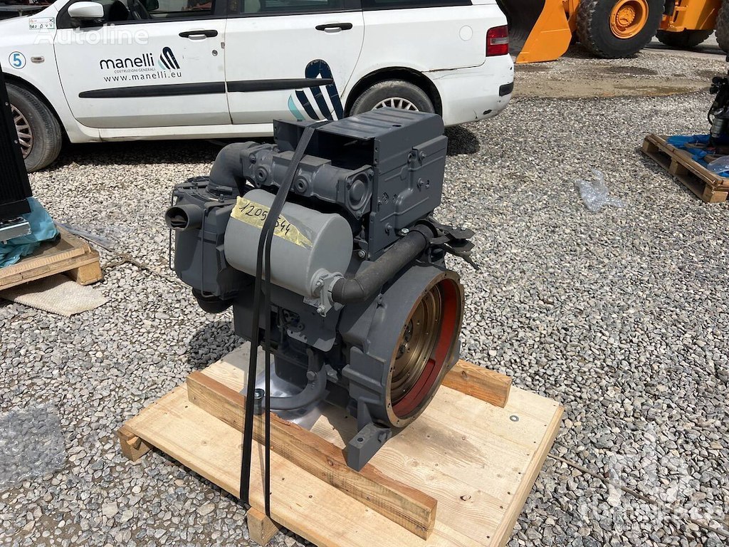 Prodaje se Deutz D 2011 L02 I SAE4 V10" RPM1800 (Unused) motor na aukciji