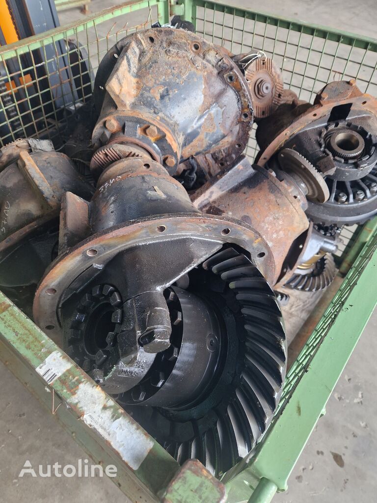 MAN Wkład mostu Dyfer Differential L2000 LE EATON 37/10 HY0855 HY095 diferencijal za MAN Wkład mostu Dyfer Differential MAN L2000 LE EATON 37/10 HY0855 HY0955 3.700 kamiona