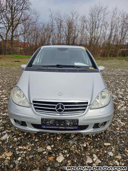 Mercedes A 180 Kompletan Auto U Delovima