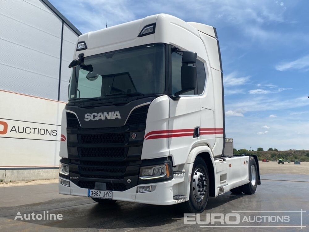 Prodaje se Scania R520 tegljač na aukciji