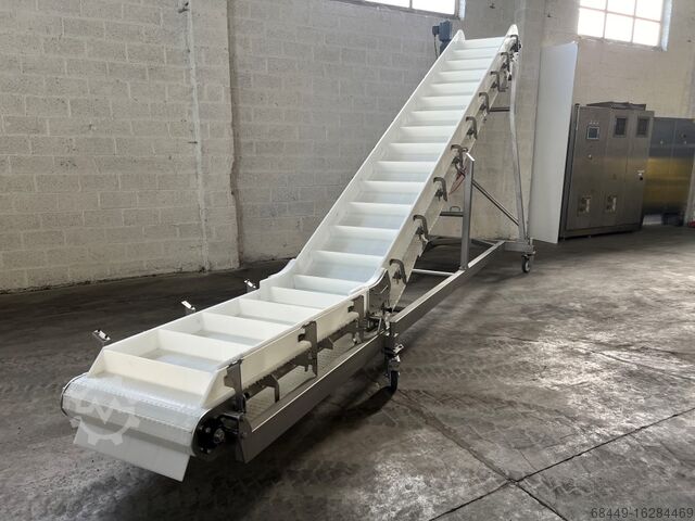 Z-Steep Conveyor Belt
GEA-CFS Z-Elevating conveyor belt