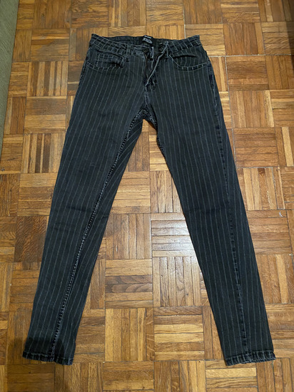 Bershka skinny fit farmerke