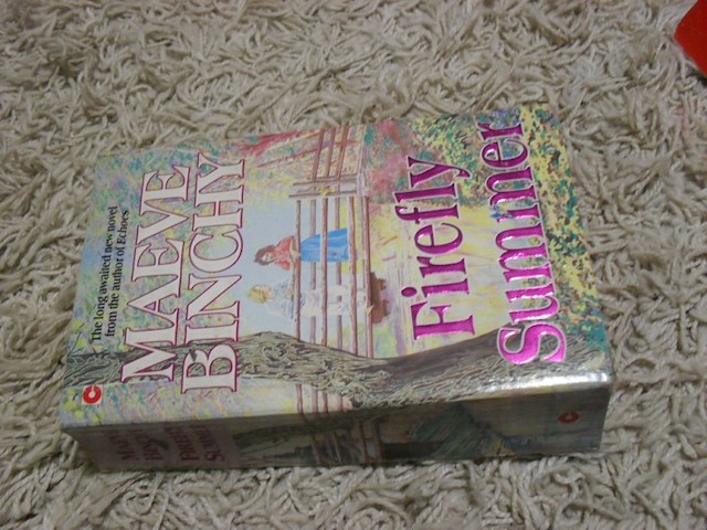 FIREFLY SUMMER - MAEVE BINCHY