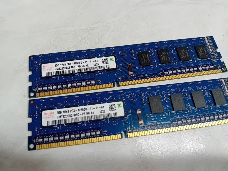 2x2gb ddr3 hynix 1600mhz ispravne