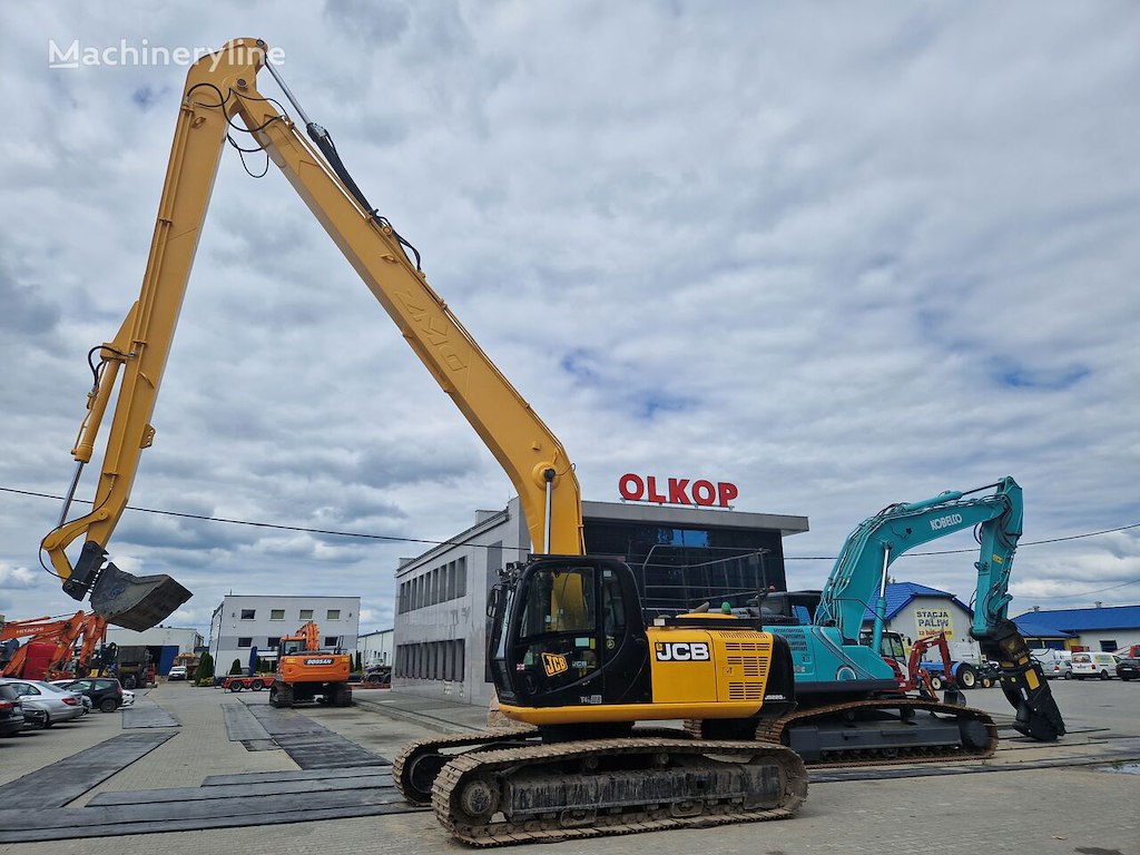 JCB JS220LC bager guseničar