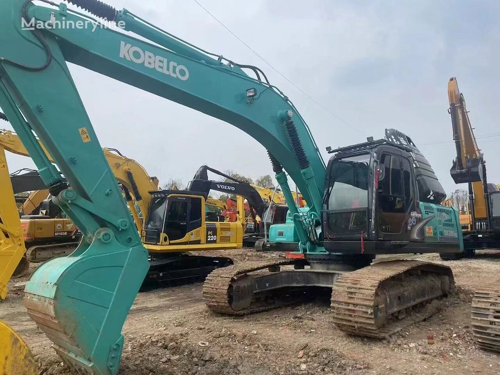 Kobelco SK260LC bager guseničar