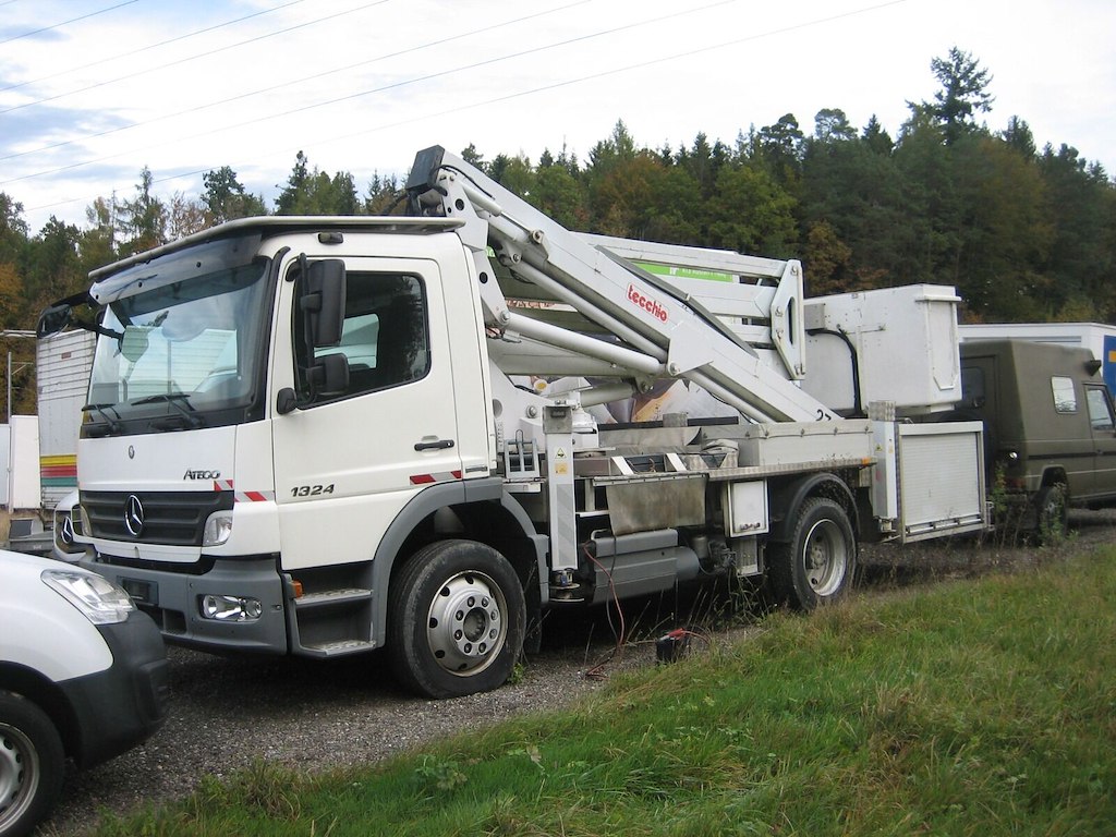 Mercedes-Benz Atego 1324 Bucket truck - Tecchio 27 m auto dizalica s korpom