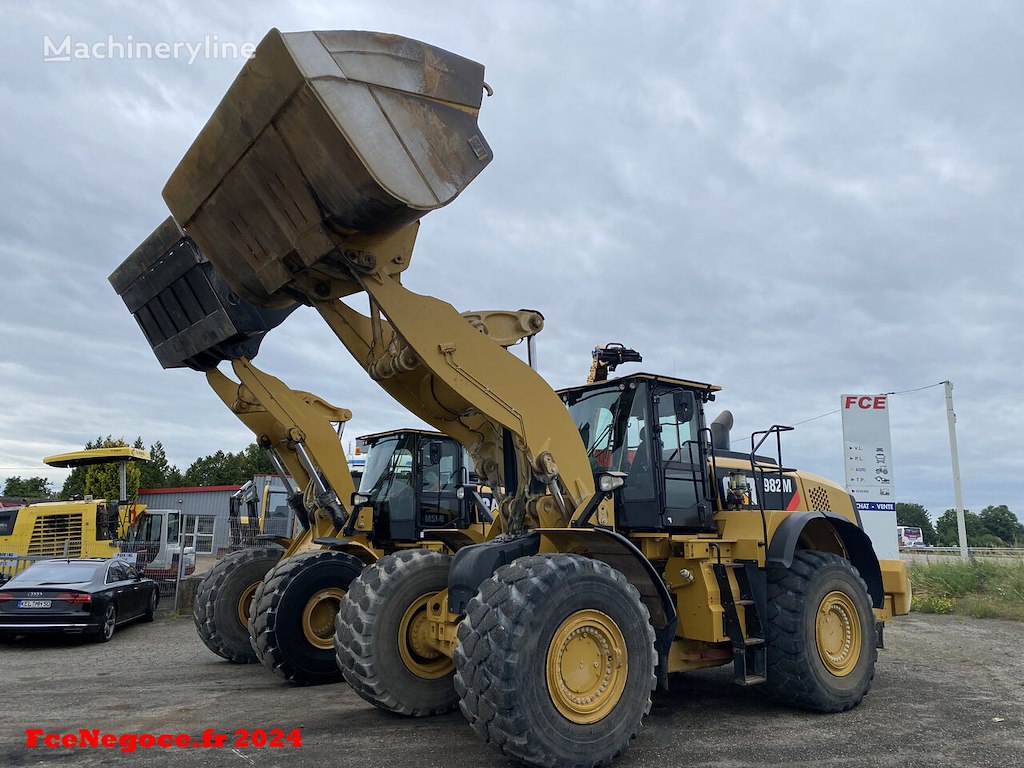 Caterpillar 982M 1er Main Certificat CE prednji utovarivač