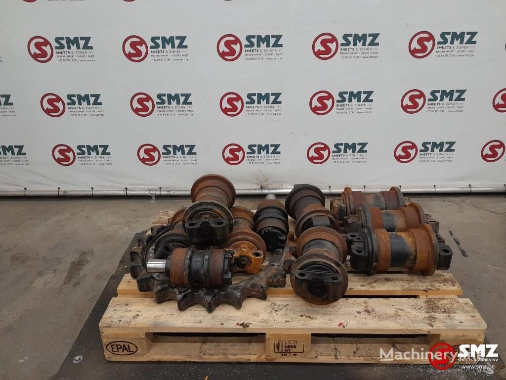 Caterpillar Set of track rollers + sprocket šasija