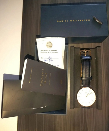 Ručni sat Daniel Wellington (Classic Sheffield)