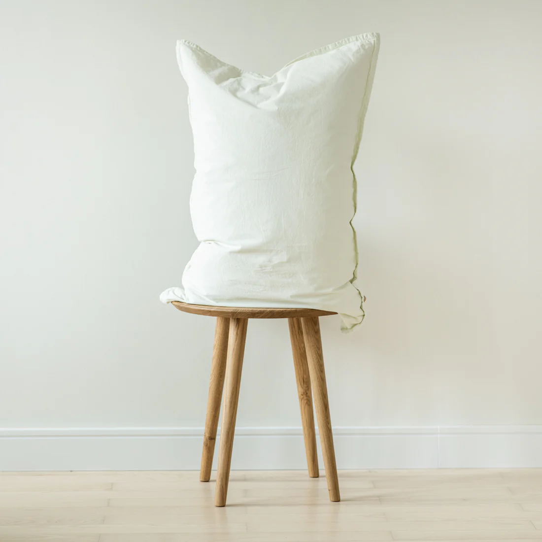 STONEWASHED COTTON PILLOWCASE