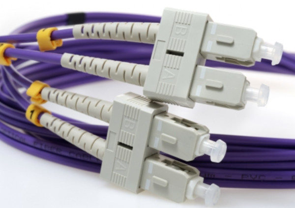 FO SC/UPC – SC/UPC MM 3M OM4 DX PURPLE