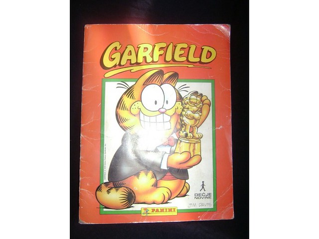 Album Garfield popunjen