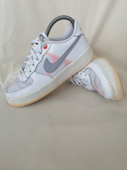 NIKE AIR FORCE kozne patike br 39