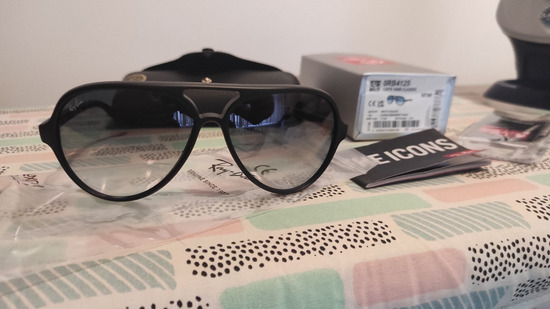 Ray Ban RB4125 model 601S/3F sunčane naočare