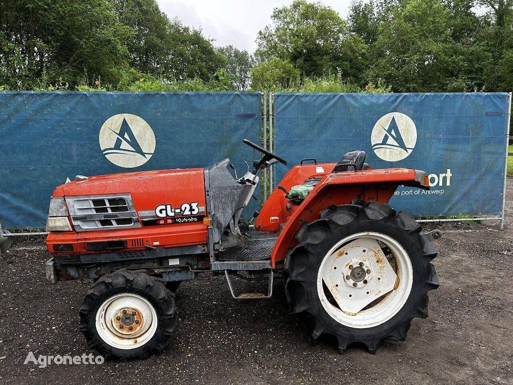 Prodaje se Kubota GL23 traktor točkaš na aukciji