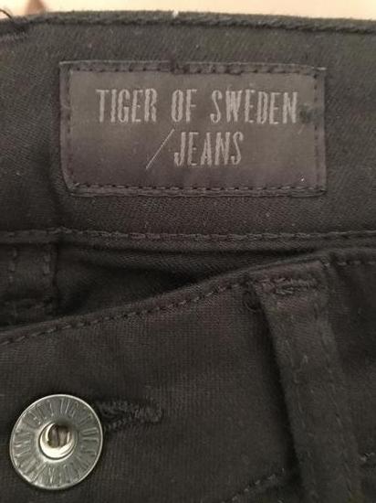 Tiger of Sweden sada 3500