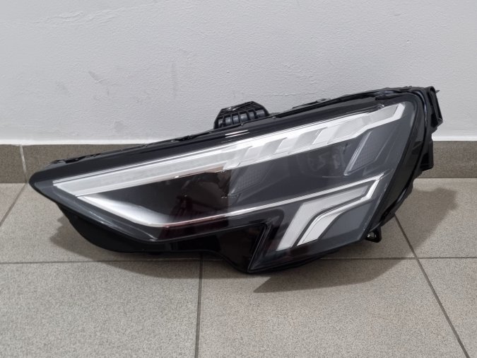 AUDI A3 / 8Y / 2020-2022 / LEVI FAR / FULL LED / ORIGINAL / NOVO 8Y0941033