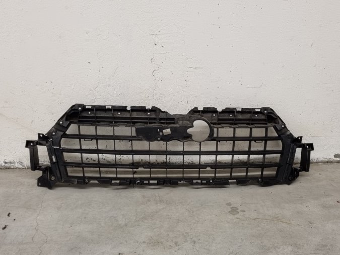 Audi Q7 / 4M / 2015-2019 / Nosac maske / ORIGINAL 4M0807233C