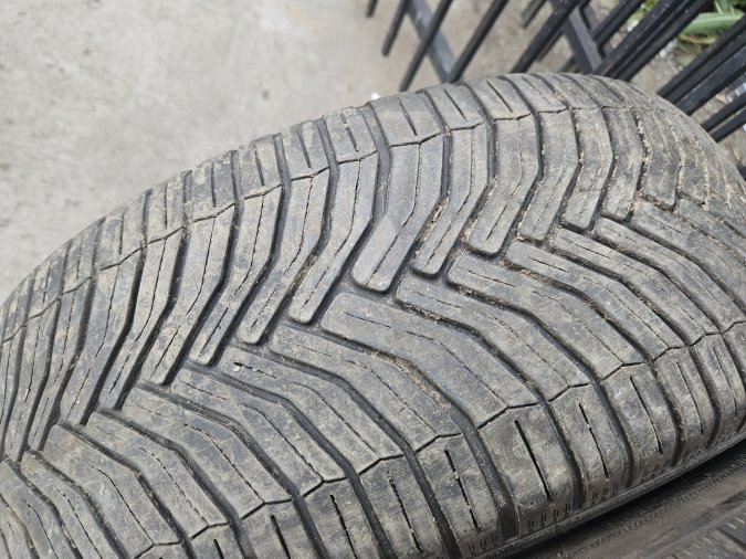 205/55 R16 MICHELIN
