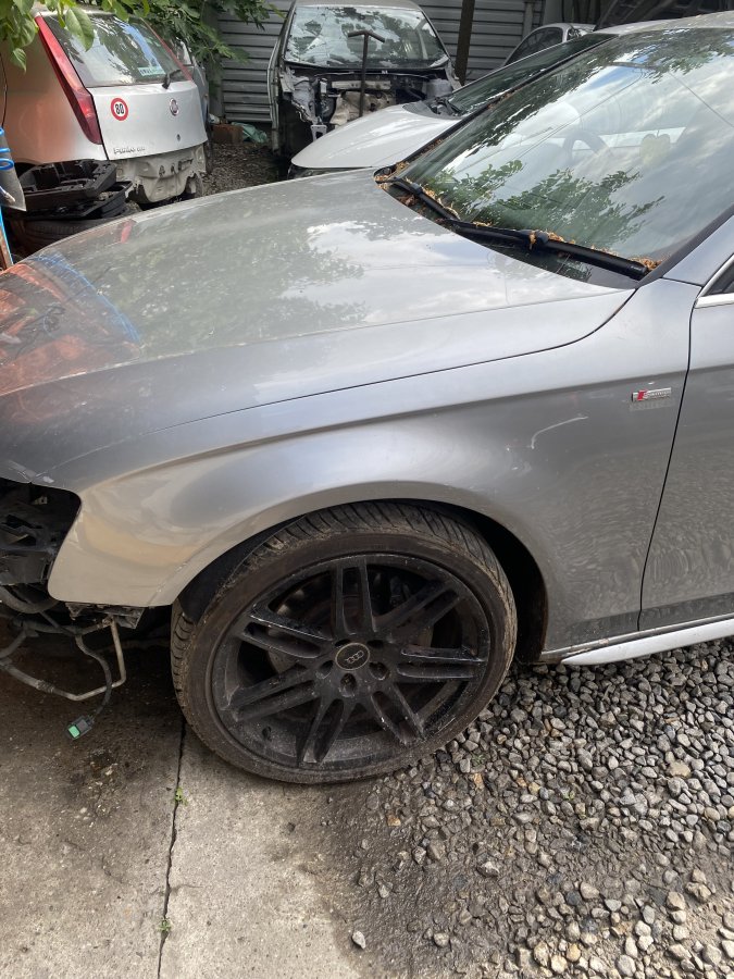 KRILO LEVO 8K0821105A