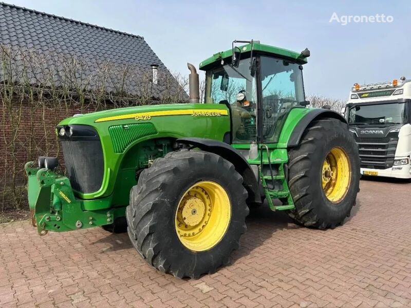 John Deere 8420 traktor točkaš