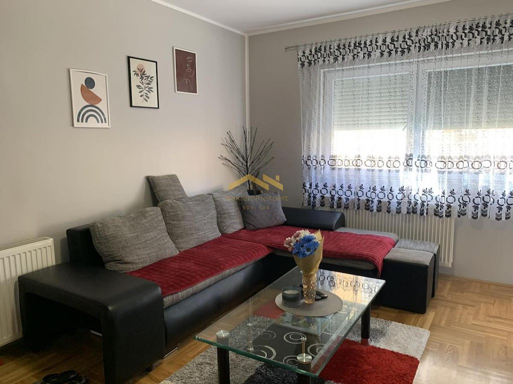 HITNO! Idealna porodična nekretnina-1600€/m2