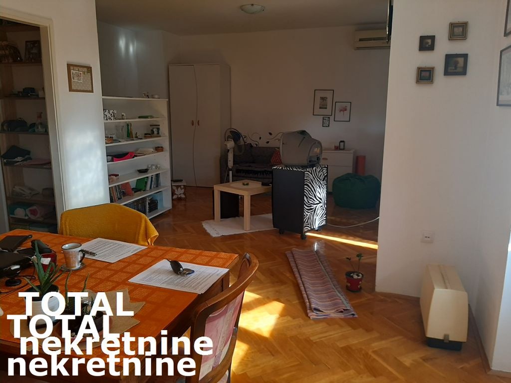 NOVI SAD - BULEVAR - 57. 00 m2